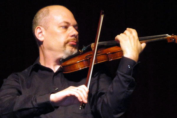 Darel Stark and Yonatan Grinberg Selected to Premiere The 50 State Sonata Project – Peabody Magazine