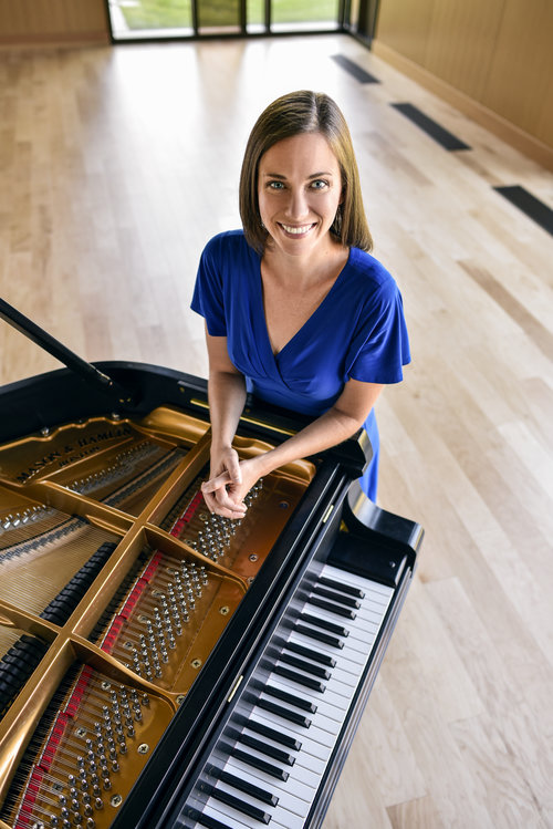 Mary Trotter Performed with Vocal Group Cantus – Peabody Magazine
